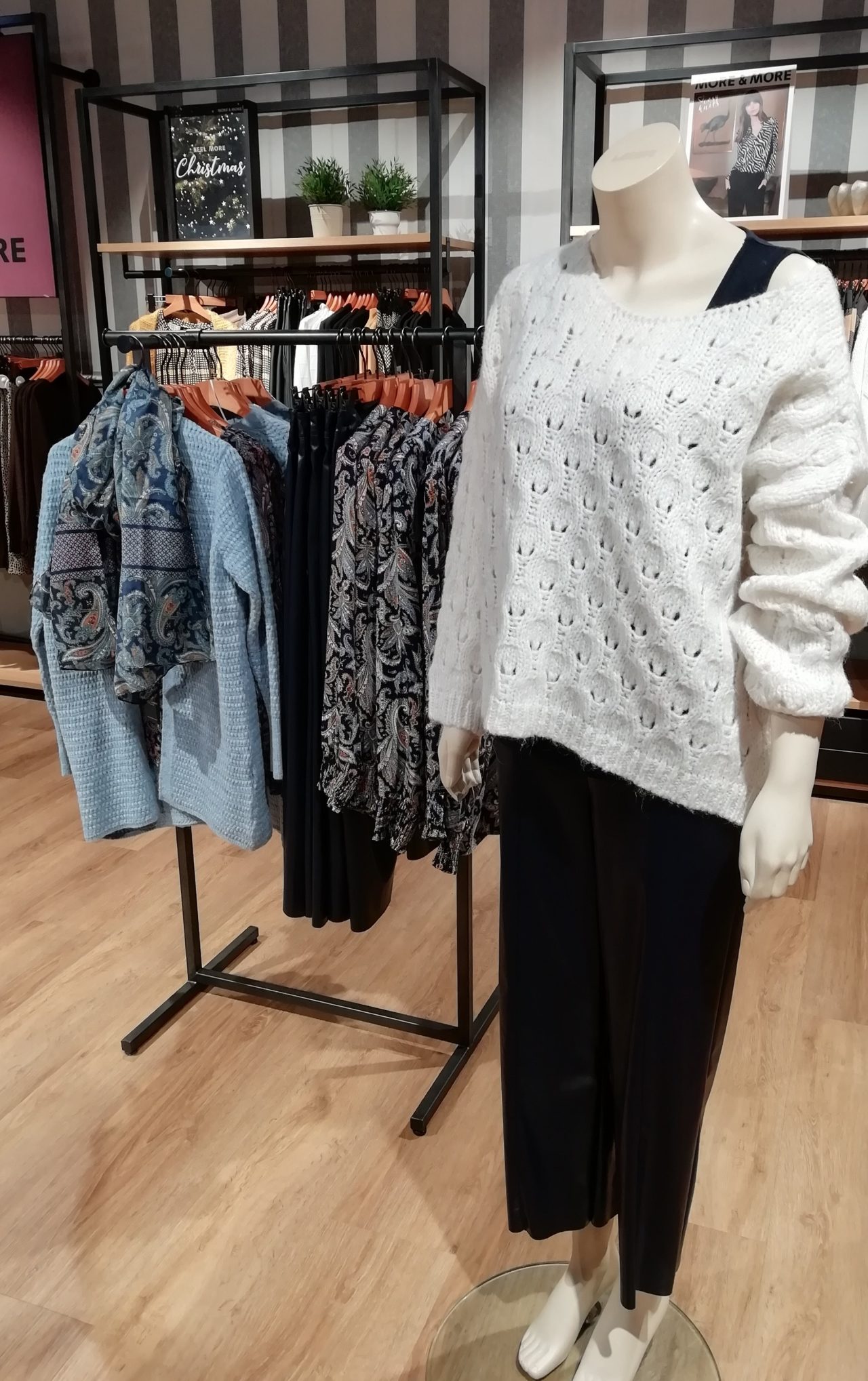 NEW COLLECTION COSY BLUE | Mode - Lipp - Schuhe